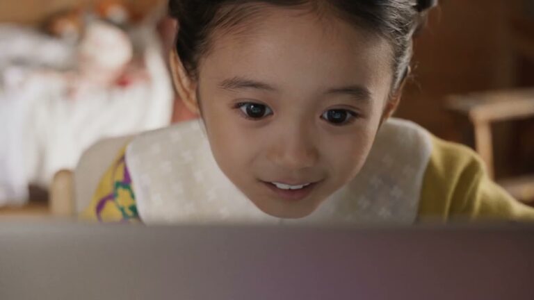 ボラギノールCM女子高生役の加茂田莉央って誰？クセ強特技の持ち主です。 | Seijiのメディア山脈アドベンチャー